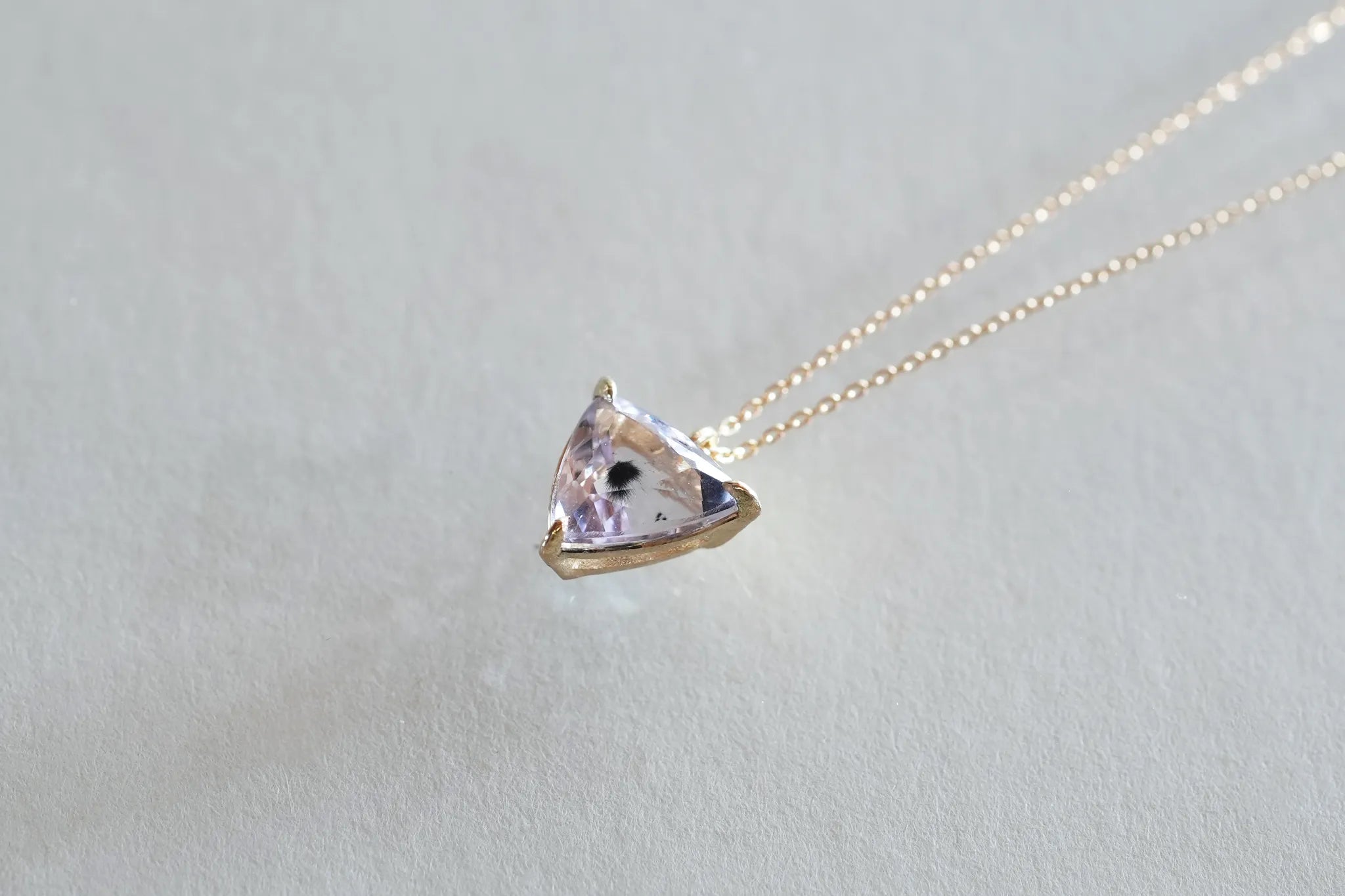 [2月誕生石] ロマネサイトインアメジストネックレス – Ryui