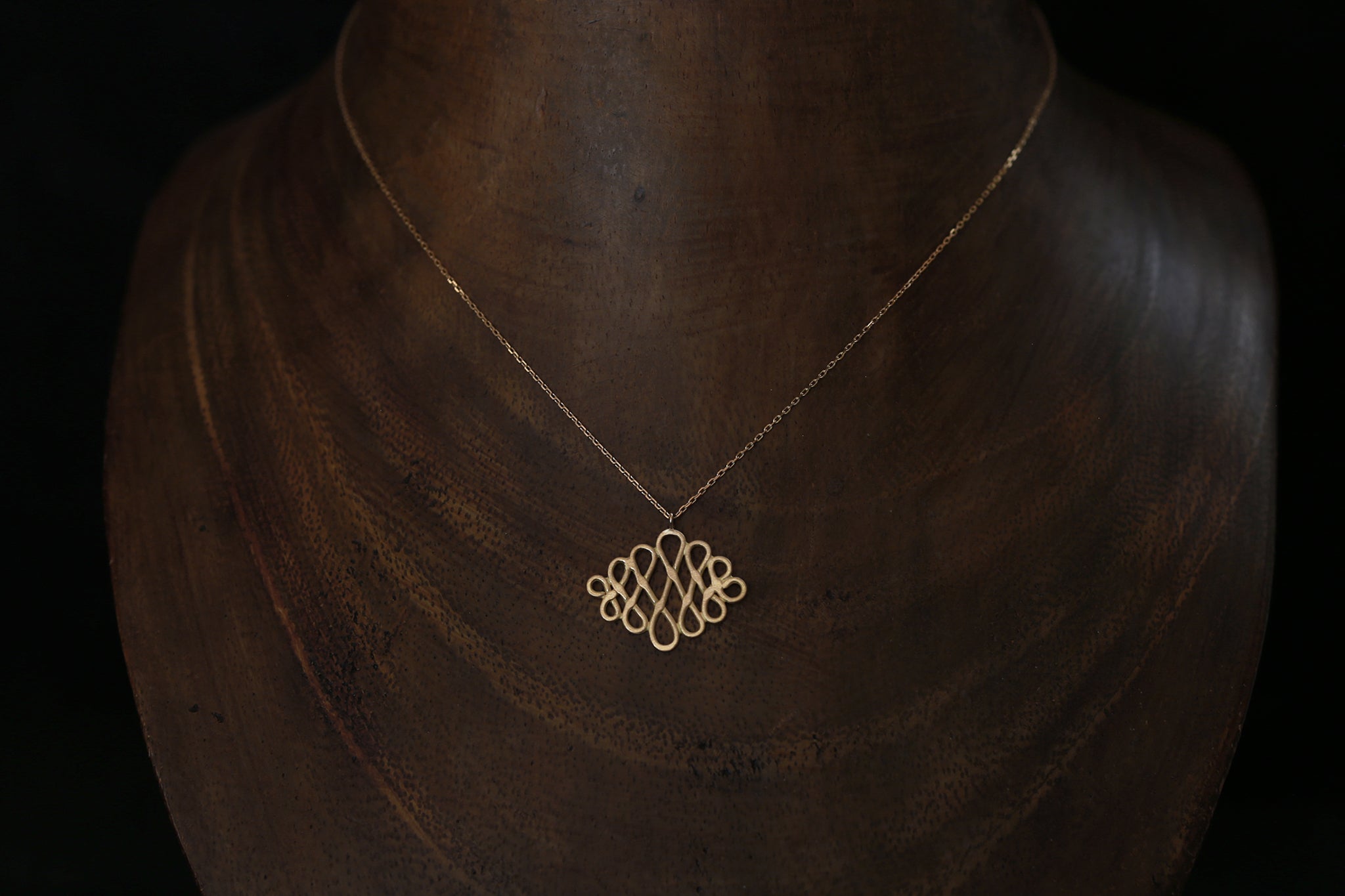 Maboroshi ネックレス– Ryui