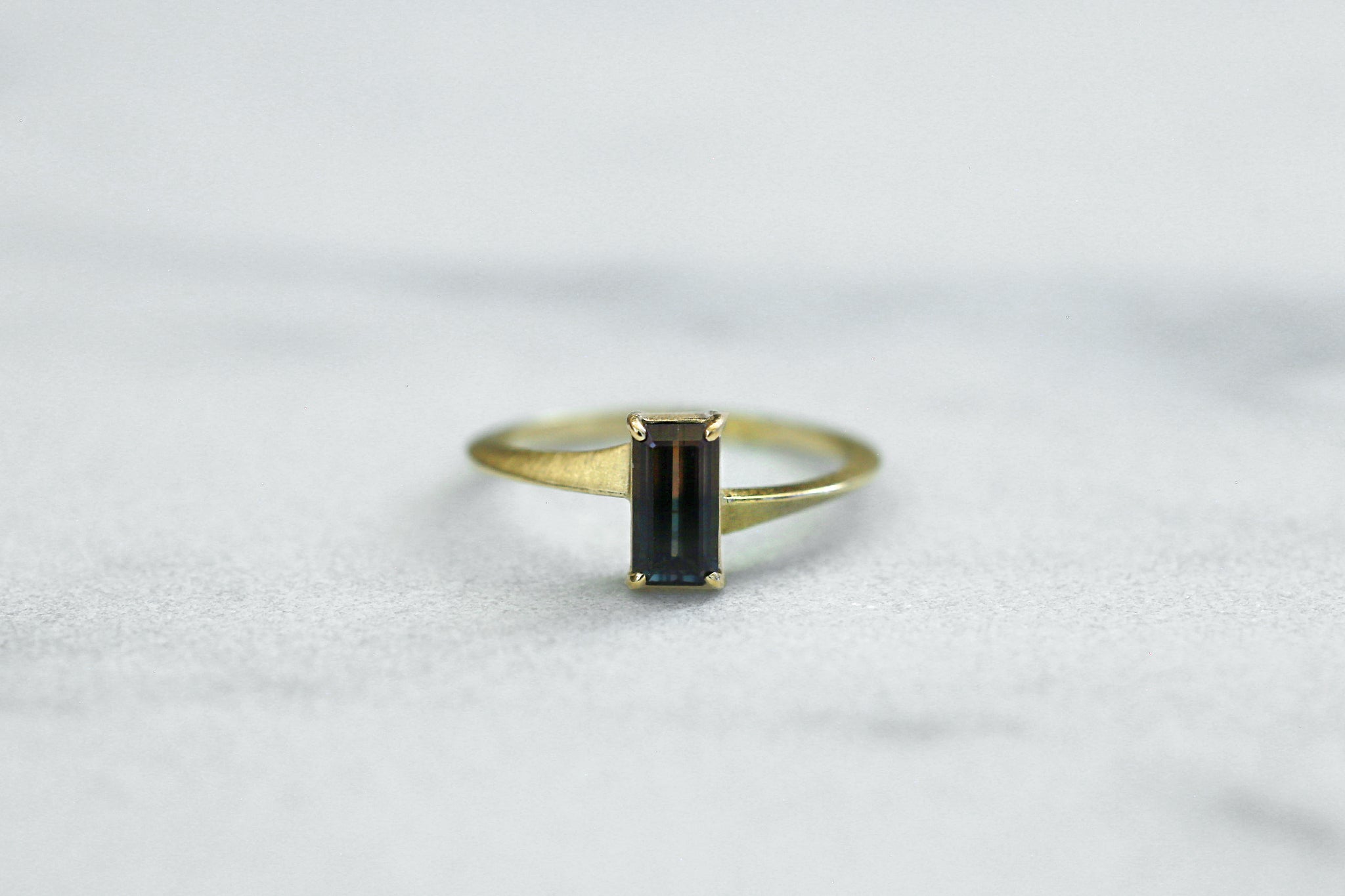 [9月誕生石] バイカラーサファイアリング– Ryui