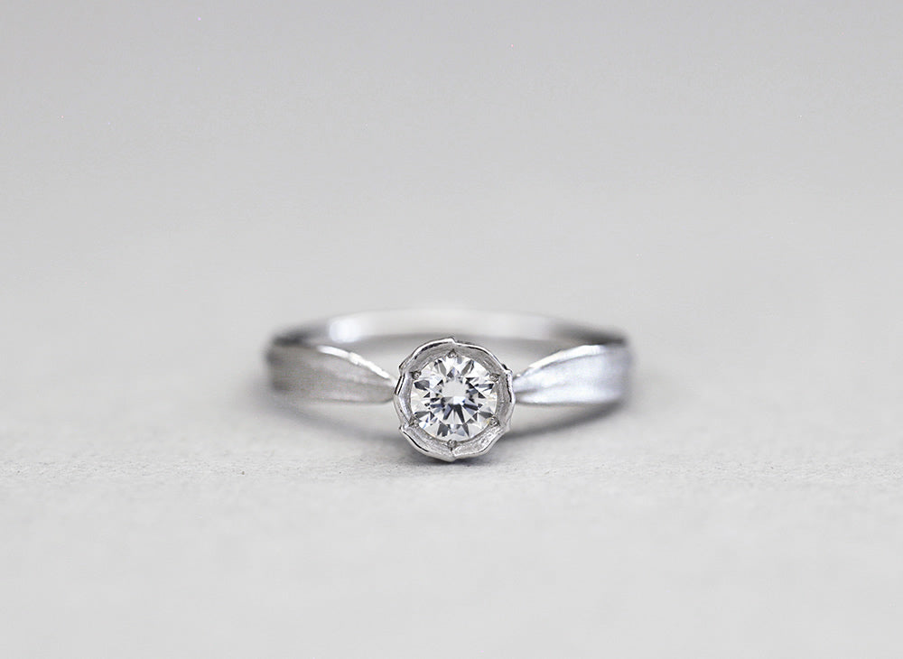 Tulip / エンゲージリング – Ryui