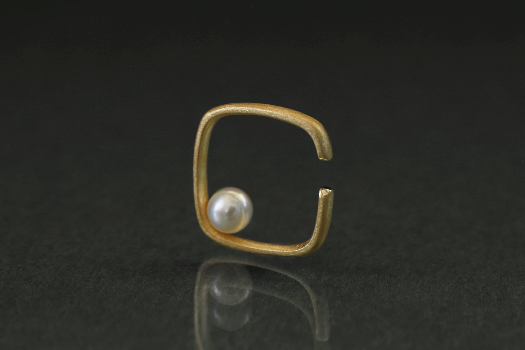 Syami イヤーカフ+パール / K10– Ryui