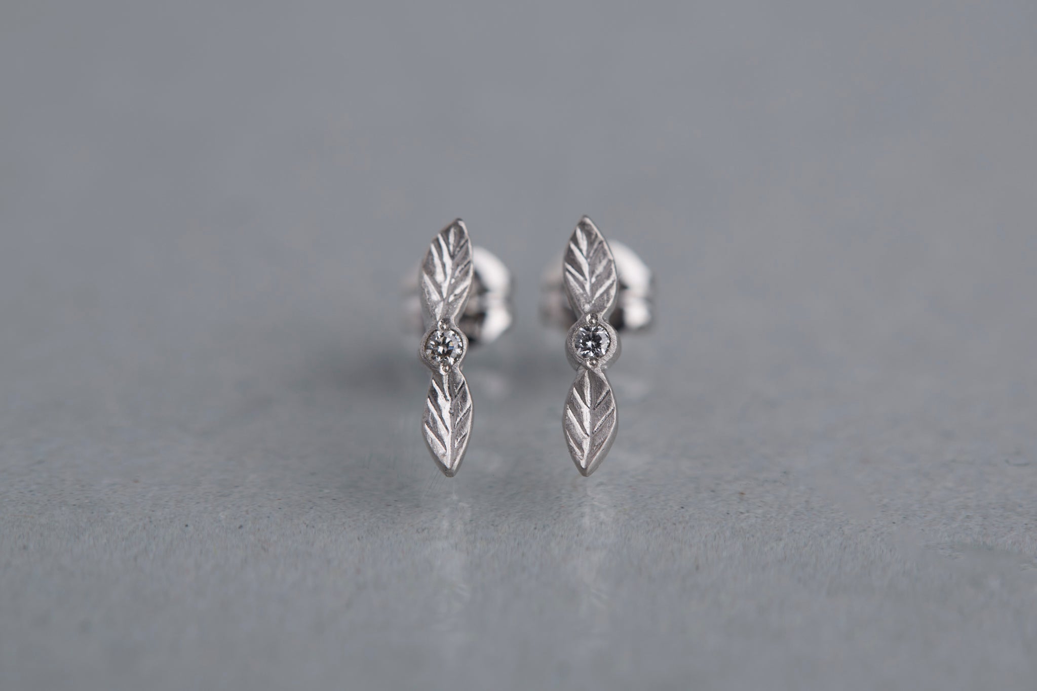 Bloom earrings + diamond – Ryui