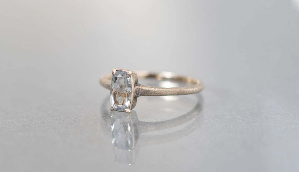 Moss aquamarine ring / K10 Smoky gold– Ryui