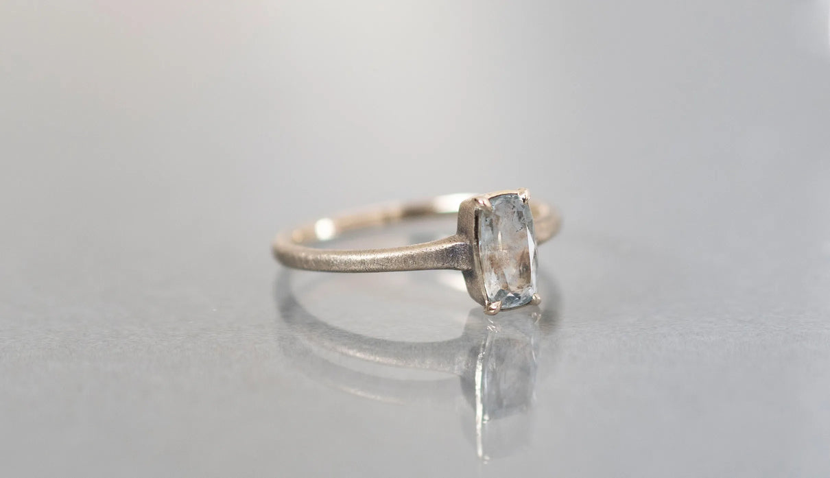 Moss aquamarine ring / K10 Smoky gold– Ryui